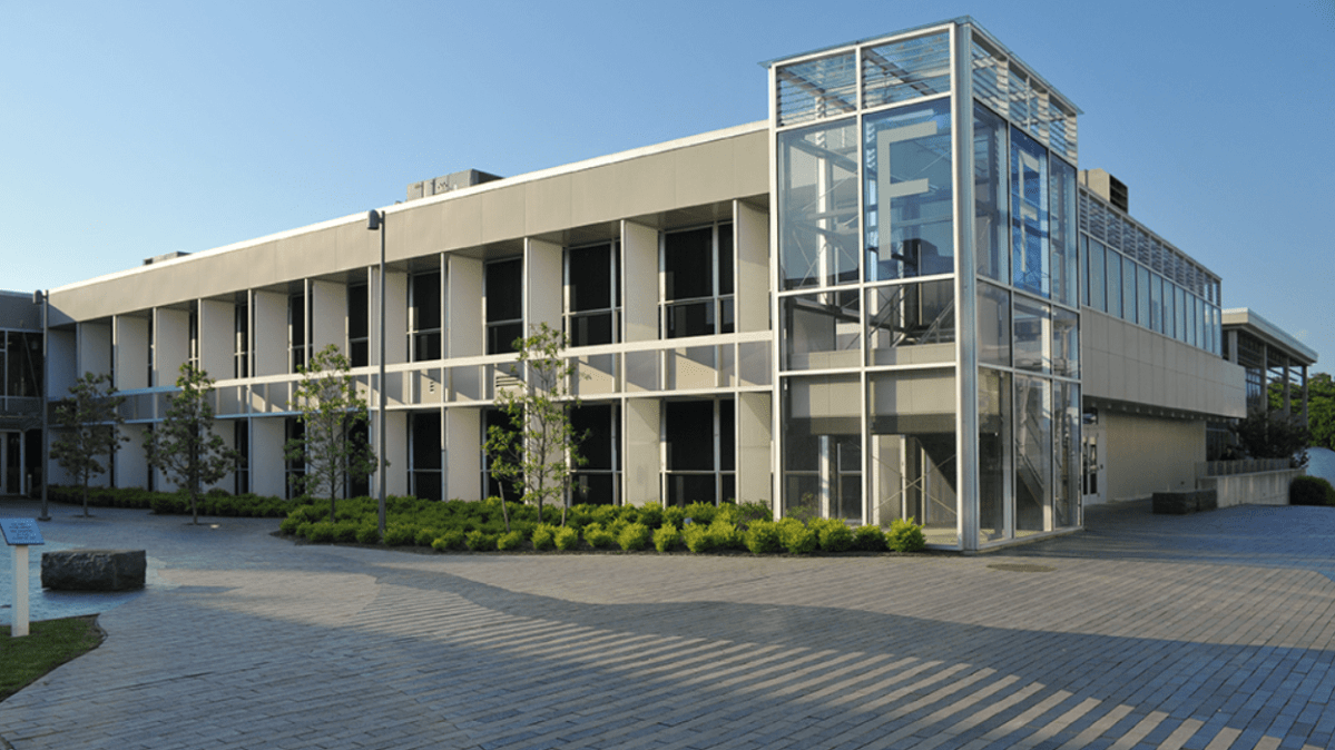 BREAKING: On-campus gas leak prompts evacuation of E, F, G, and H wings